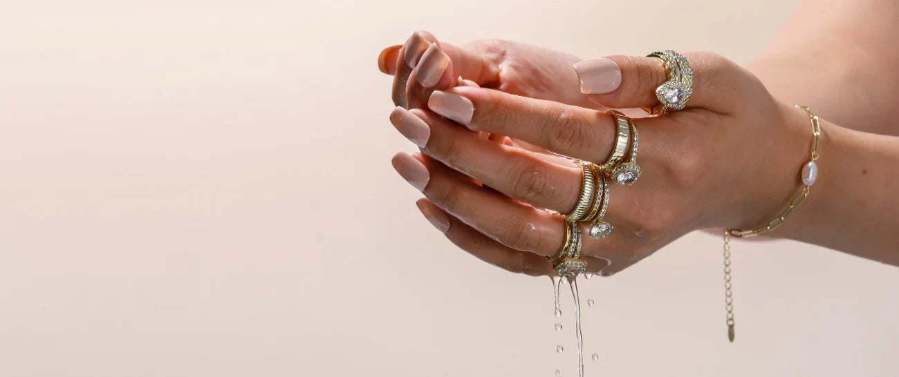 Can Sterling Silver Get Wet? Here’s What You Need to Know – Azzallure